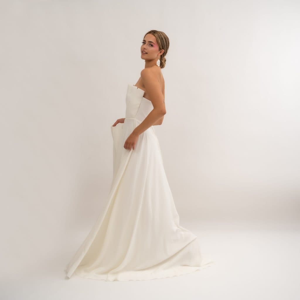 M.04 | Rhea - Medusa London